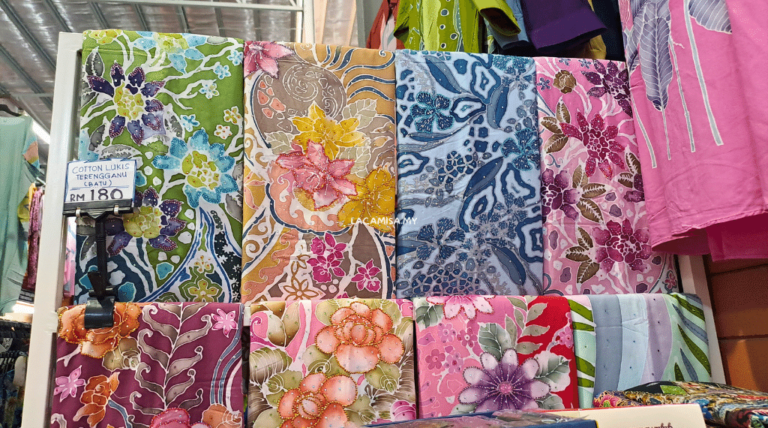 Pasar Payang Terengganu: An Ultimate Guide to the Largest Market Best ...